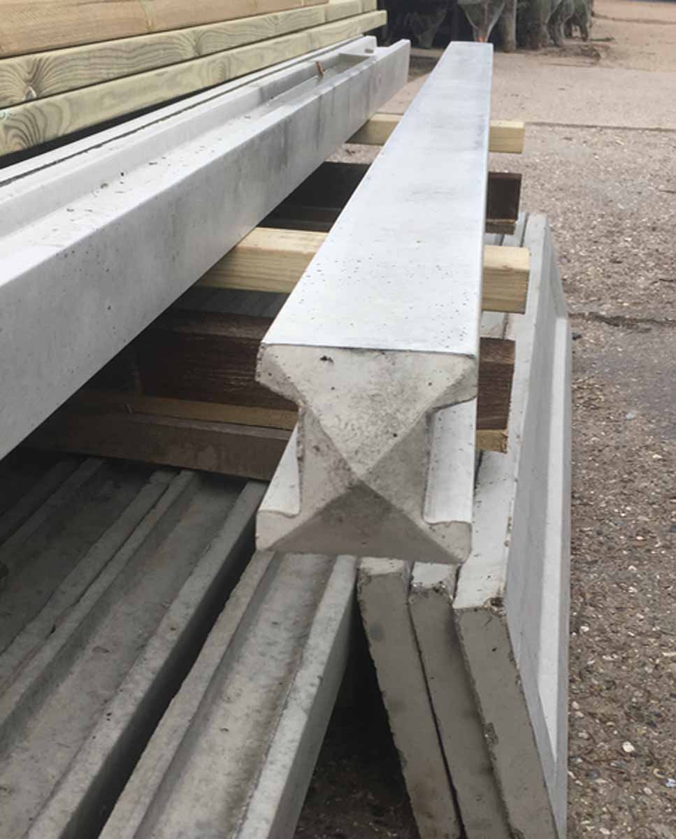 Concrete Internal Fence Posts 5' - 1525mm - Daws Heath Timber Ltd