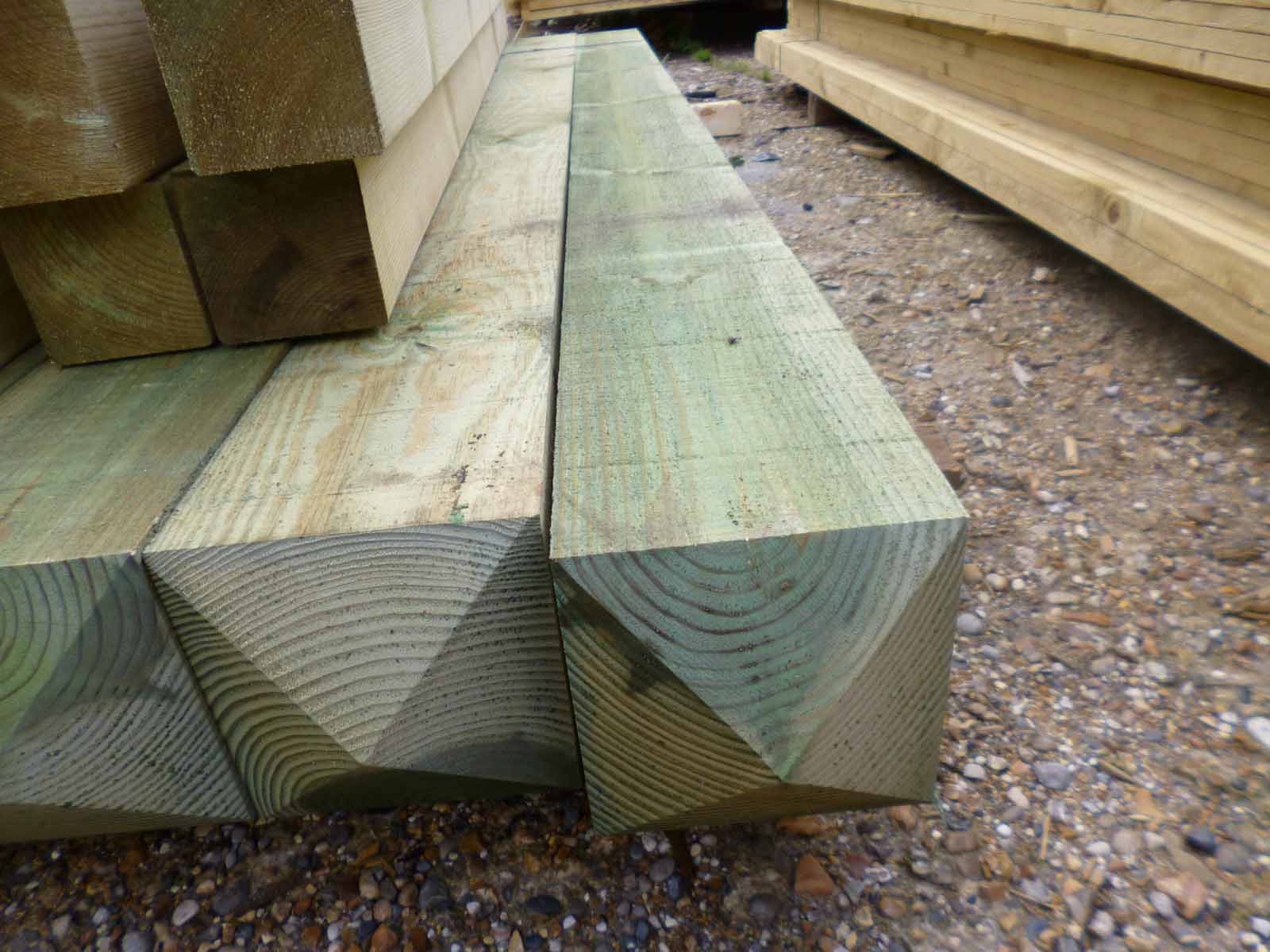Pressure Treated Green Fence Post 150mm x 150mm x 3000mm - Daws Heath ...