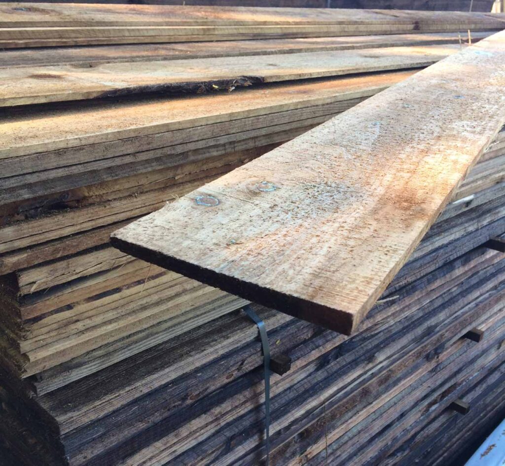 Brown Treated Featheredge Boarding Ex 22mm x 100mm x 1800mm - Daws ...